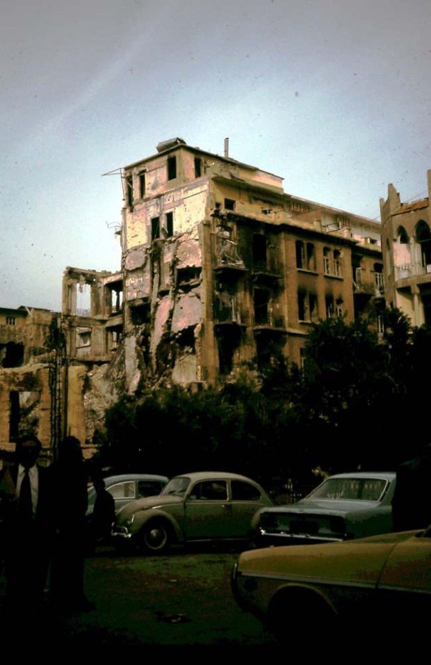 Incredible Pictures of Lebanon From 1976, At The Start Of The Civil War ...